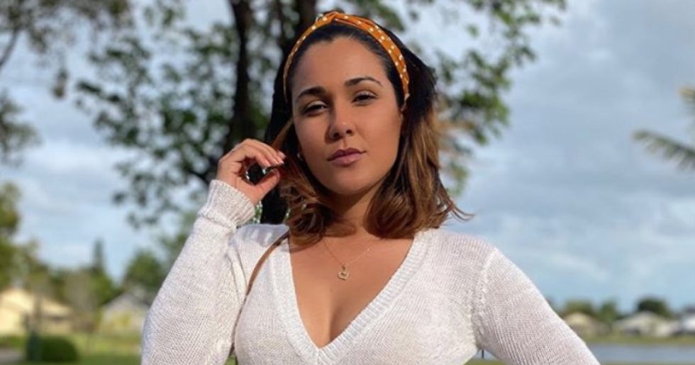 Camila Arteche. Cuban actress and presenter. Official web site