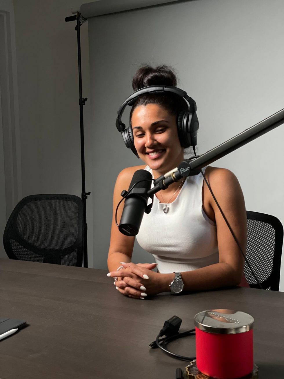 Camila Arteche estrena podcast “de mujeres y para mujeres” - Camila Arteche